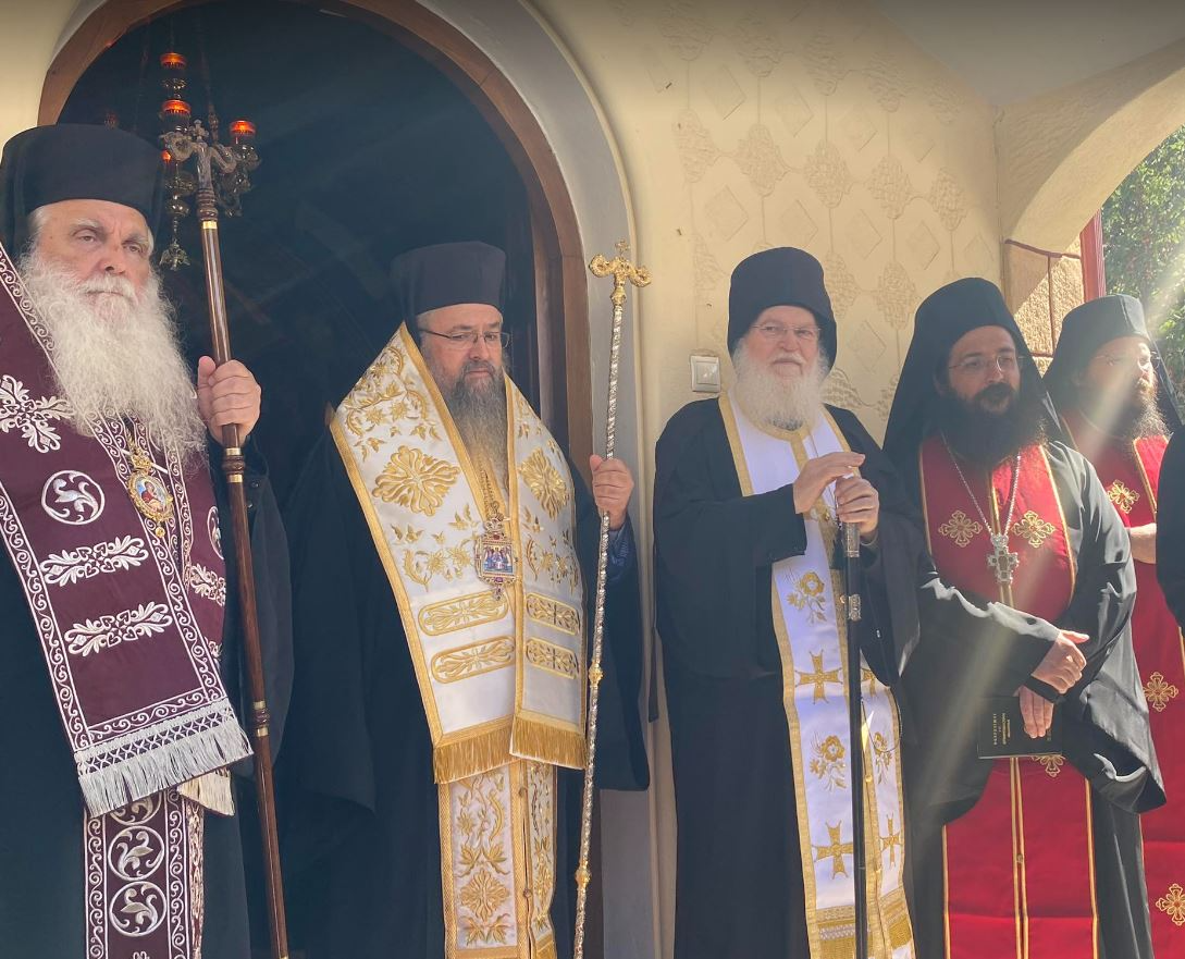 Το Ύστατο Χαίρε στην μακαριστή Ηγουμένη της Ι. Μ. Ταξιαρχών Ν ...