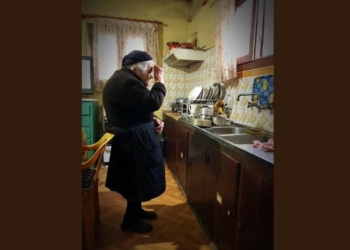Νηστίσιμη πίτσα ! ΕΛΛΗΝΙΚΗ ΣΥΝΤΑΓΗ - ΒΗΜΑ ΟΡΘΟΔΟΞΙΑΣ