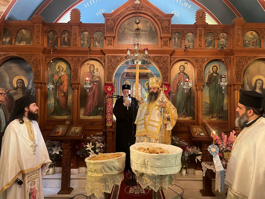 Η Μνήμη της Αγίας Φωτεινής στο Παρεκκλήσιο της πάλαι ποτέ ιστορικής ...