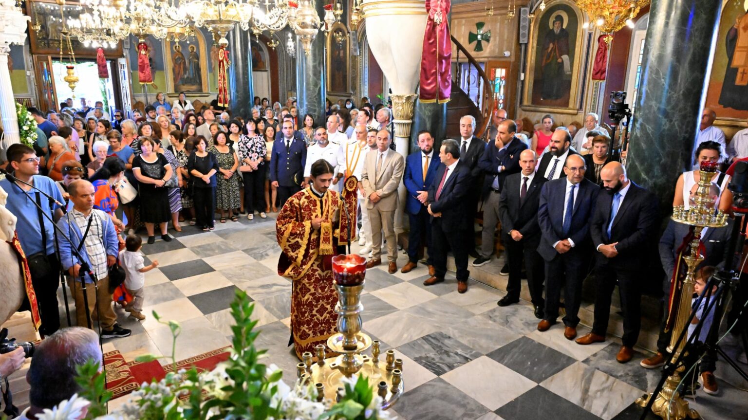 ΚΥΘΗΡΑ: Μεγαλοπρεπής εορτασμός της Παναγίας Μυρτιδιώτισσας – Συγκίνηση ...