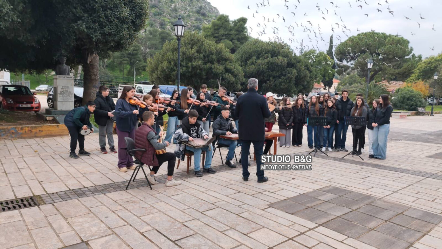 Κάλαντα στον Μητροπολίτη Αργολίδος έψαλλαν χορωδίες παιδιών - ΒΗΜΑ ...